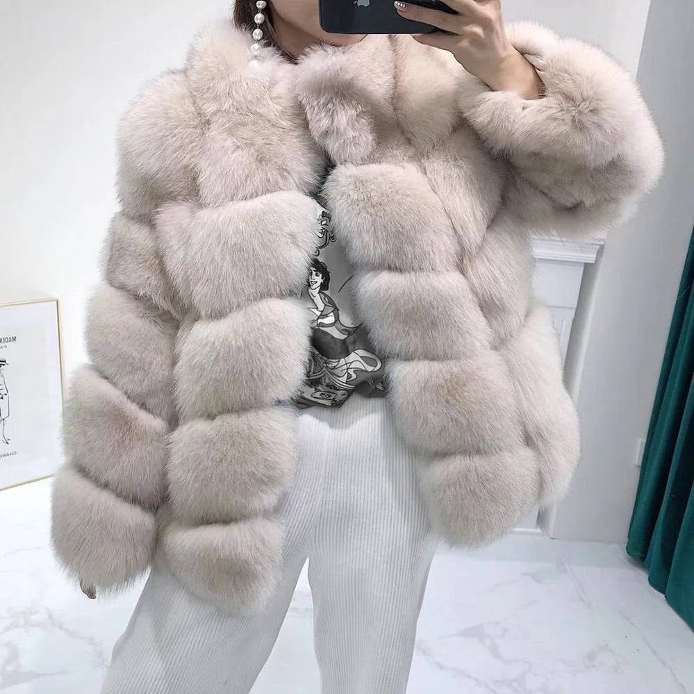 Fur Coats– Page 3 – Beyazura.com